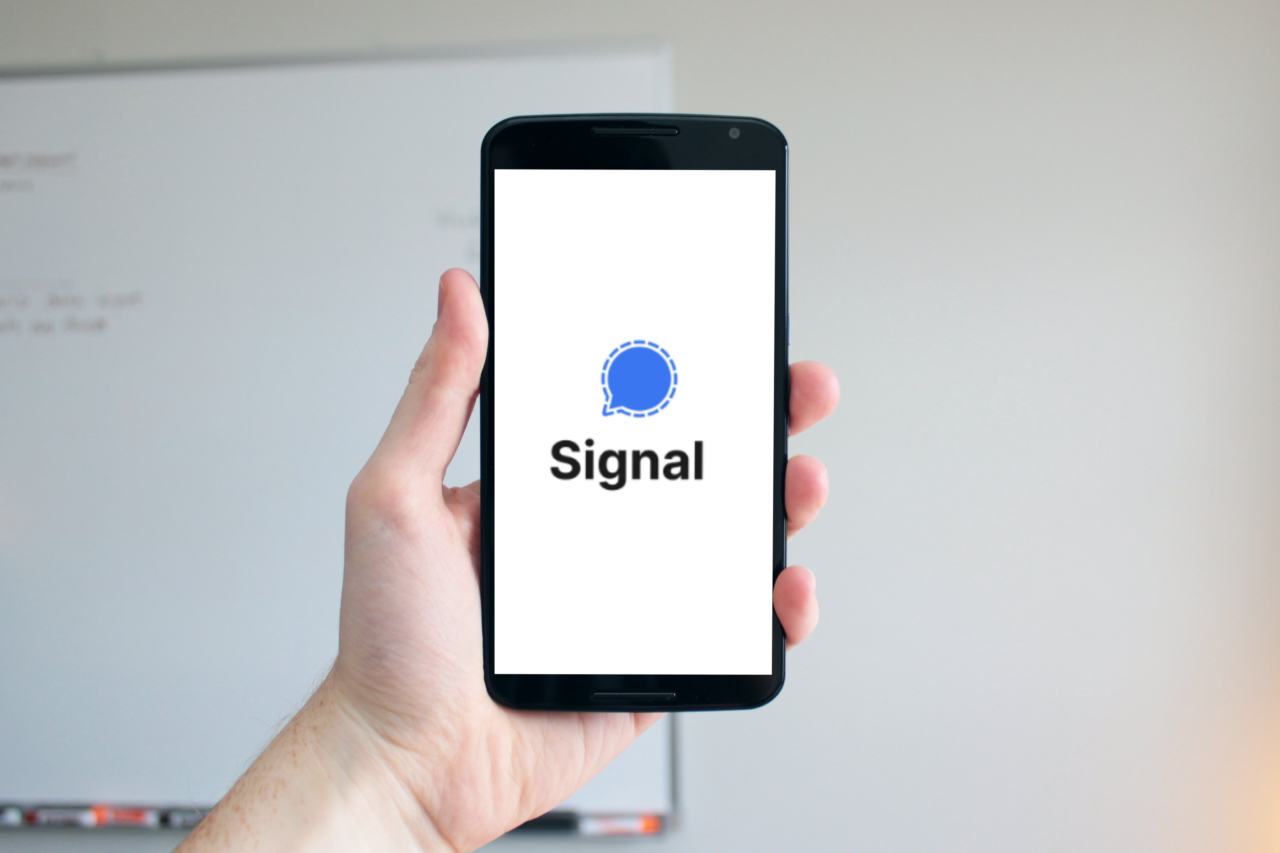 Signal Bot - Build a Signal ChatBot for your Business